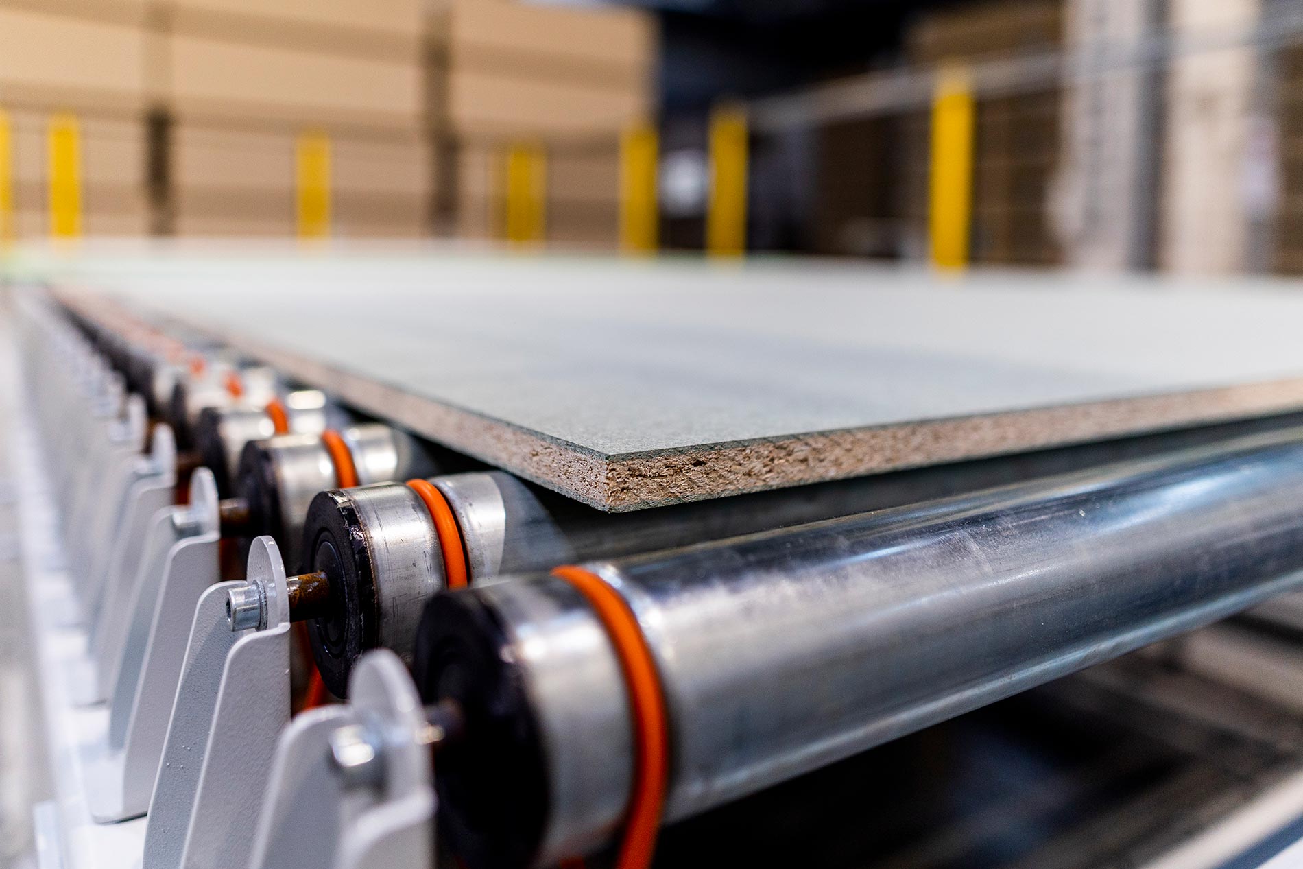 Structural particle boards production process - VMG Lignum