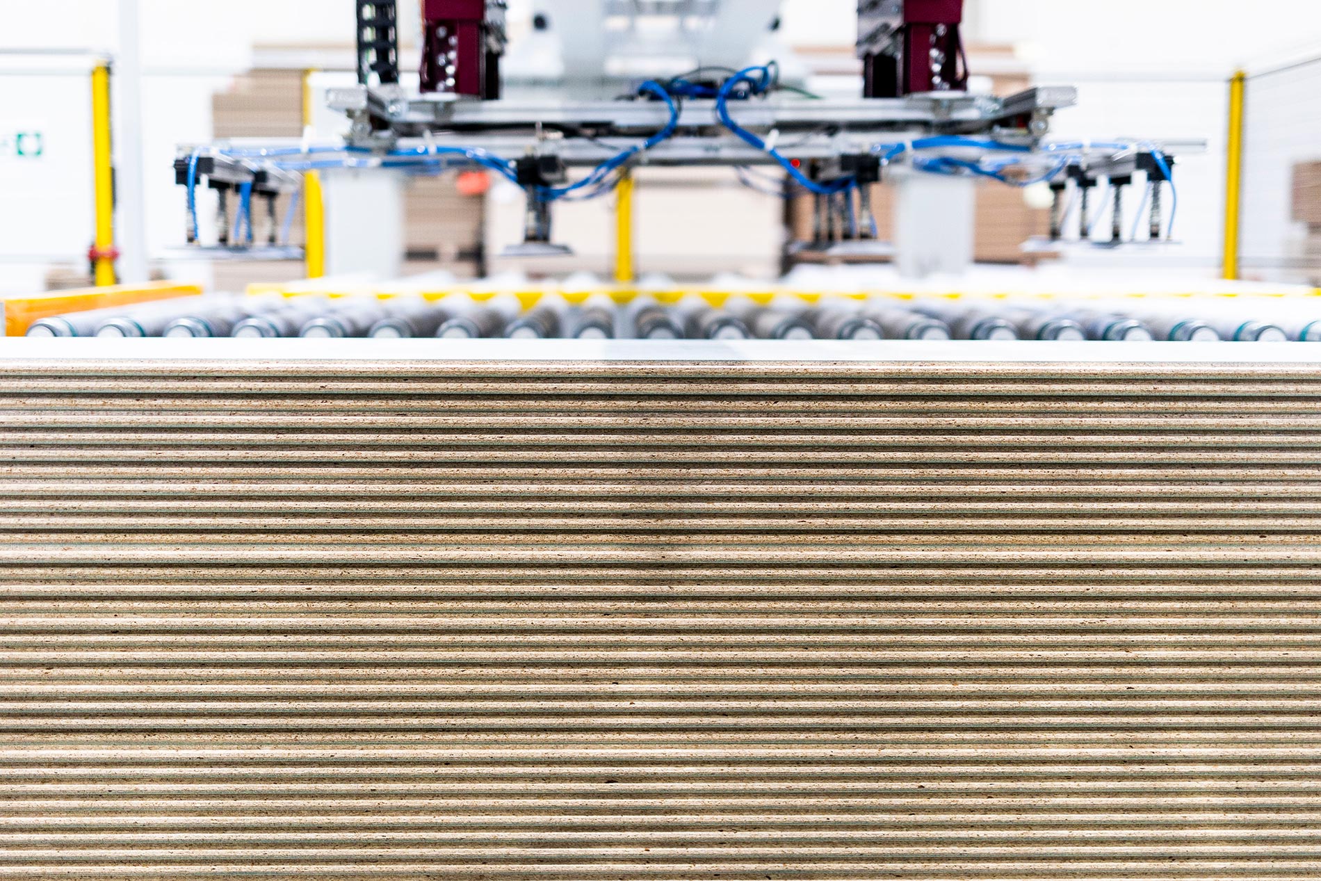 Structural particle boards production process - VMG Lignum