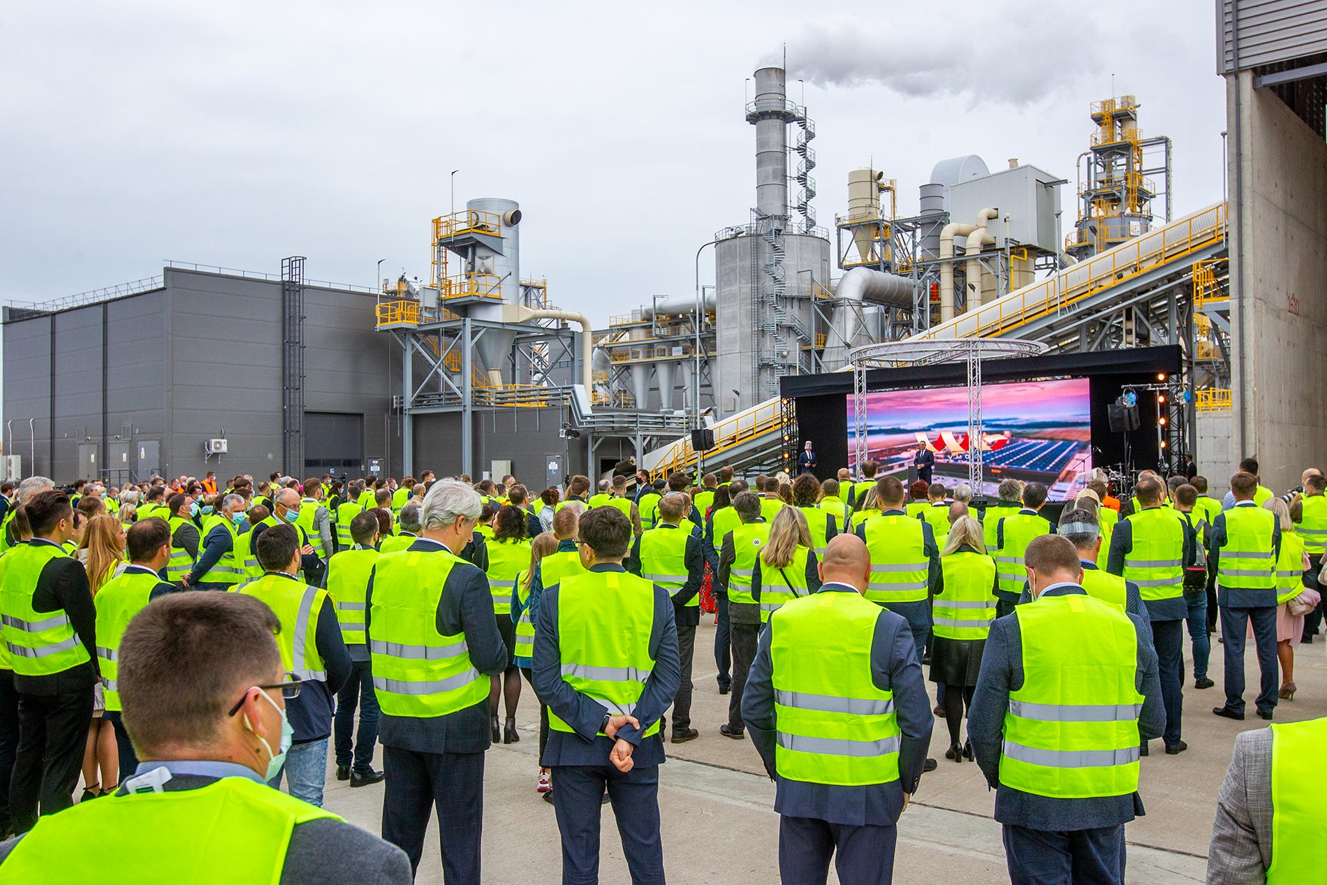 Opening of the structural particle boards factory - VMG Lignum
